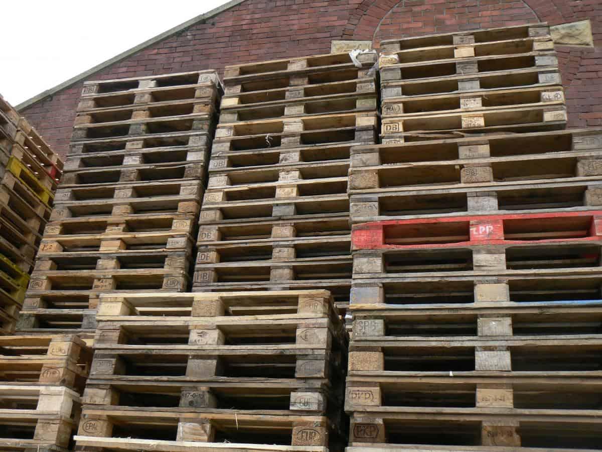 Our Pallets – Blackburn Pallets Lancashire: New & Used Pallets
